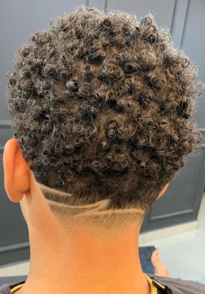 Taper Cheveux Bouclés Pour Homme 24 Idées